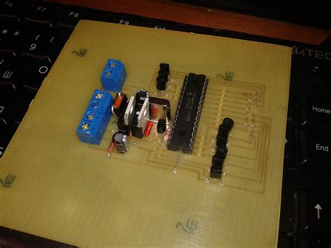 Цифровой спидометр-одометр в ВАЗ 2107 — Lada 21073, 1,5 л, 2004 года ...