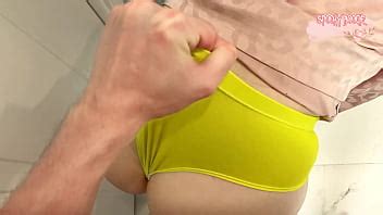 Mi Novio Pervertido Me Hizo Recoger La Ropa Sucia Para Poder Hacerme Calz N Y Correrse En Mi