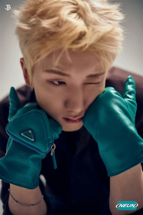 저스트비 전도염 Neun 개인 포토 첫 주자 출격