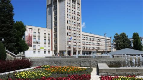 Започва енергийно обновяване на сградата на Община Габрово От деня БНР Новини
