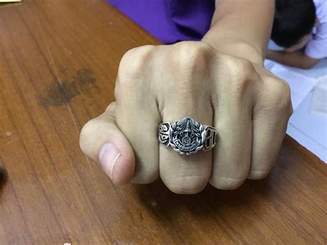 แหวนพรตสั่งได้ตั้งแต่บัดน สภานักเรียนโรงเรียนพรตพิทยพยัต Facebook