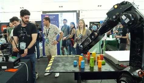 Open Source Controller For Old And Expensive Industrial Robots Hackaday