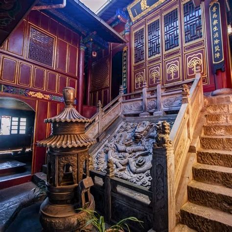 無法解釋的玄學規律： 1、第一：夢到已經過世的人，十之八九他就在你的身旁。 2、第二：如果你突然打了個冷戰，那可能是有人正在念叨你，註意保暖，也註意人際 3、第三：路上如果遇到旋風，繞開為好