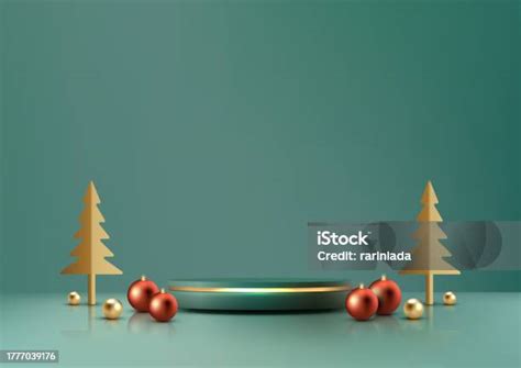 3d 현실적인 녹색과 금색 크리스마스 연단 녹색 배경에 소나무와 빨간 공 강단에 대한 스톡 벡터 아트 및 기타 이미지 강단 매장 상품진열 보여주기 Istock