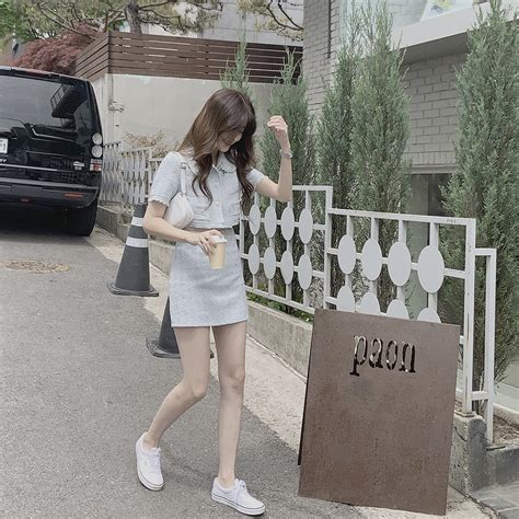 ชุดเซตสไตล์เกาหลี ผ้าทวิต เสื้อ กระโปรง สวย ดูแพง คุณหนูมากๆ งานนำเข้า Dressbym Thaipick