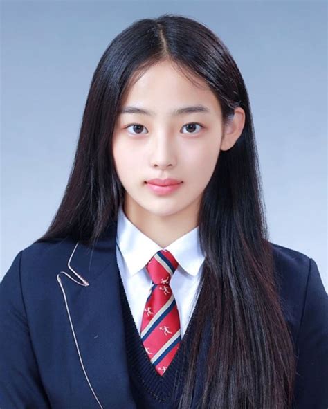 230210 🐻 High School Yearbook Photos Yearbook Photos Id Photo