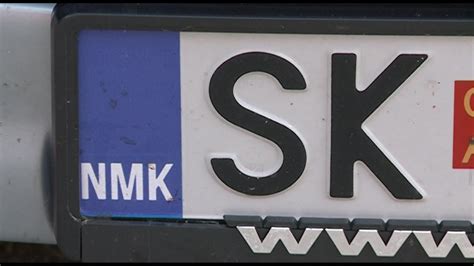 Комлицирана процедура за налепниците „НМК“ се очекува метеж во станиците за технички преглед