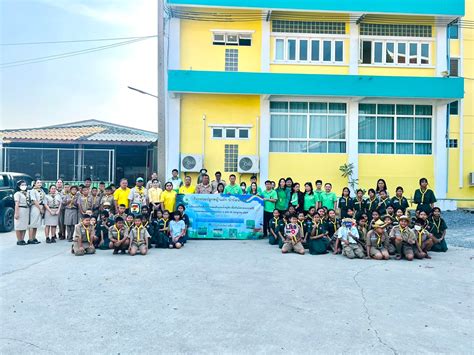 📌วันพุธที่ 4 ธันวาคม 2567 เวลา 08 30 น นายสุมิตร แผนทัด นายกเทศมนตรีตำบลนาดี เข้าร่วมกิจกรรม