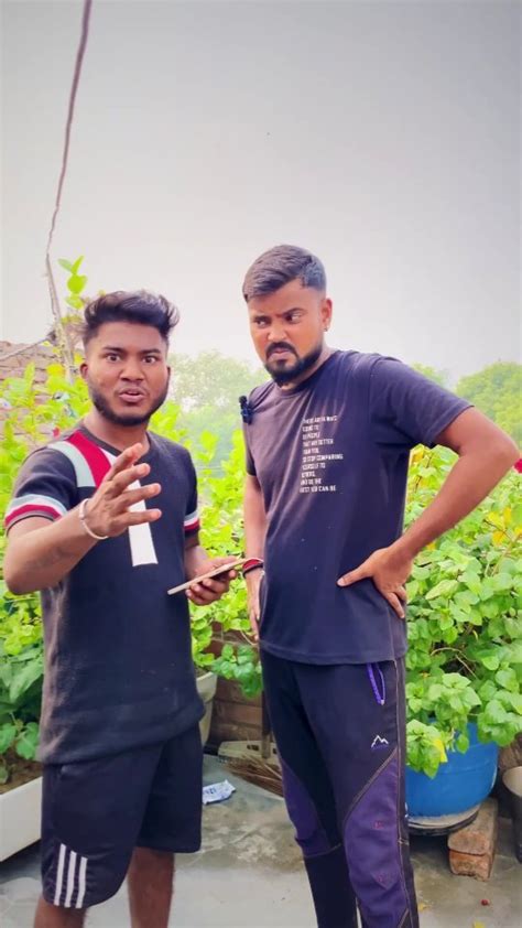 Rishabh Rawat Iska Dusra Paath Chahie Instagram