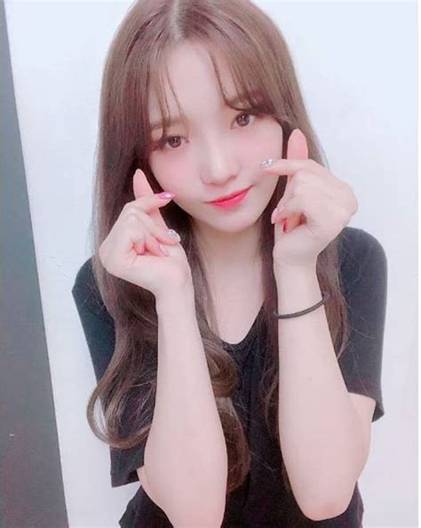 눈빛이 매력적인 아이돌 인스티즈 Instiz 이슈 카테고리