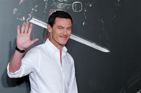 Luke Evans Hot Pictures PS Celebrity