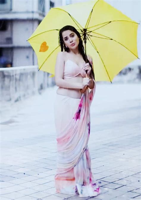 Urfi Javed Looks Sexy In Silver Mini