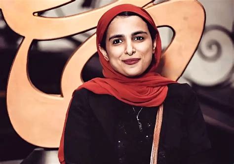 کمدین زن برنامه خندوانه بخاطر محتوای غیر اخلاقی احضار شد