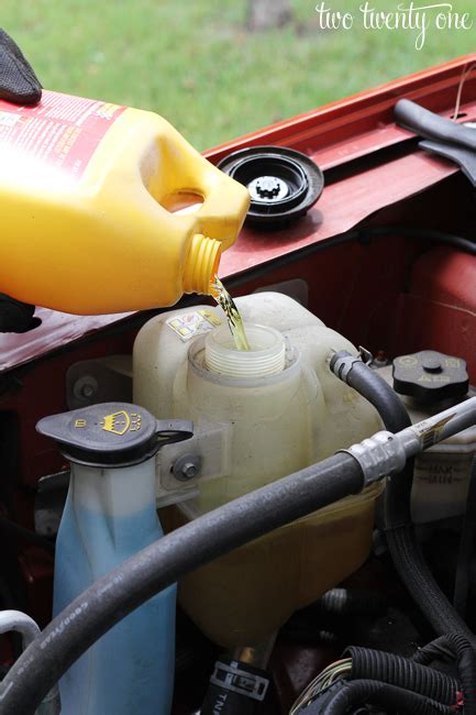 Adding Coolant To Car Primasalo