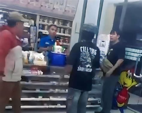 Viral Video Eks Atlet Mma Hajar 2 Pria Di Supermarket Ini Permasalahannya
