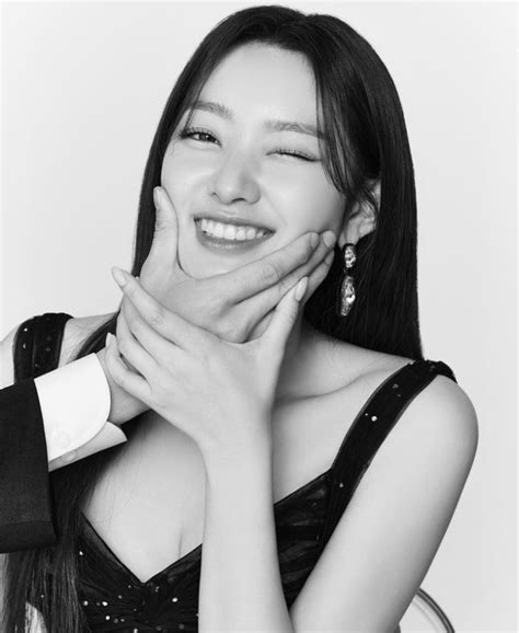 이호연 오늘23일 결혼 이승기♥이다인 부케 받은지 5개월 만 손에 잡히는 뉴스 눈에 보이는 뉴스 뉴스엔