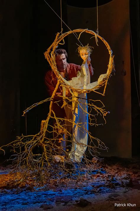 Des Larmes Deau Douce Compagnie La Mandarine Blanche Théâtre De Corbeil Essonnes