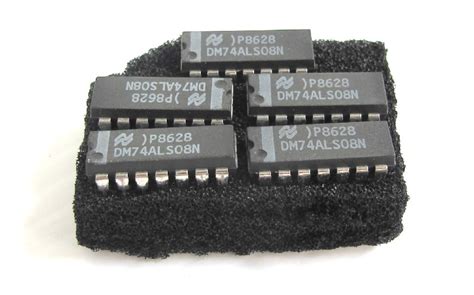 National Semiconductor Dm74als08n Quad 2 Input Integrated Circuits