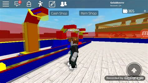 ПЕРВЫЙ ДЕНЬ В РОБЛОКСЕ Youtube