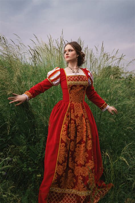 Red Italian Renaissance Dress 16th Century Etsy Canada Italian