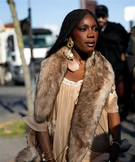 Seashell Jewellery Is Everywhere For Summer Heres The Best