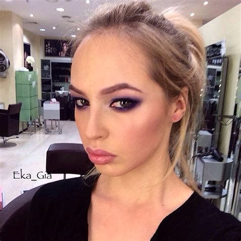 Hooded Eyes Makeup Tips And Tricks For Droopy Eyelids Ladylife