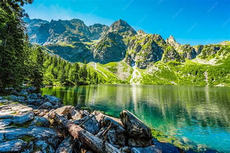Parc National Des Tatras En Pologne Célèbre Lac De Montagnes Morskie