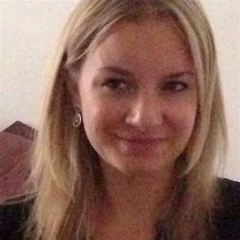 Sandy Castagna Medium