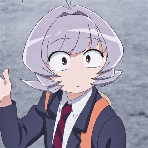 Pin Em Komi San