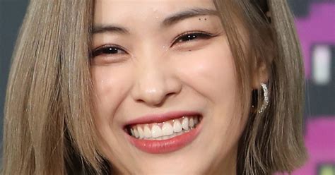 있지 류진 해맑은 미소