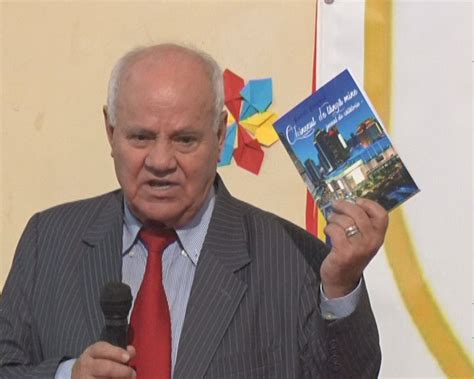 Lansare De Carte La Pedagogic Scriitorul Aurel Anghel A Lansat 4