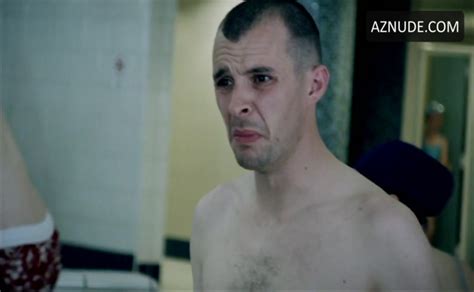 Robert Sheehan Killian Scott Tom Vaughan Lawlor Shirtless Bathing Suit Scene In Lovehate