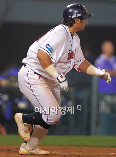 포토 최준석 삼성 기다려라 아시아경제