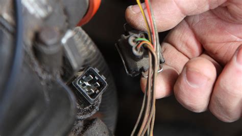 4 Signs That Your Engine Coolant Temperature Sensor Is Bad And The Cost To Fix It