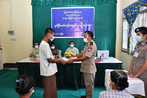 ကျောက်ဖြူအကျဉ်းထောင်မှ လွတ်ငြိမ်းသက်သာခွင့်ဖြင့် အကျဉ်းသား၊ အကျဉ်းသူ ၅၁ ဦးလွှတ်ပေး Information