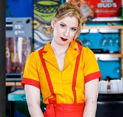 Abby Mccoy Biography Age Career Height And Net Worth