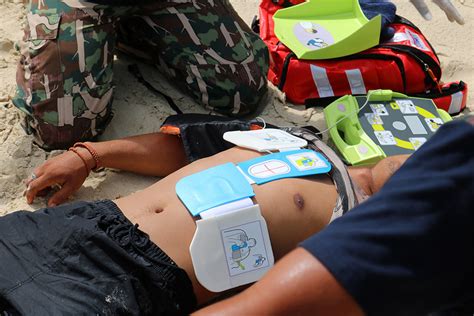 How To Use An AED Arctic Star First Aid