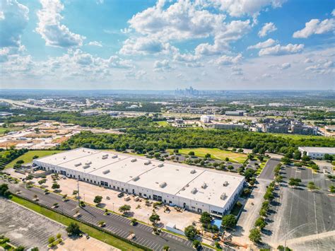 7551 Metro Center Dr Austin Tx 78744 Met Center 10 Loopnet