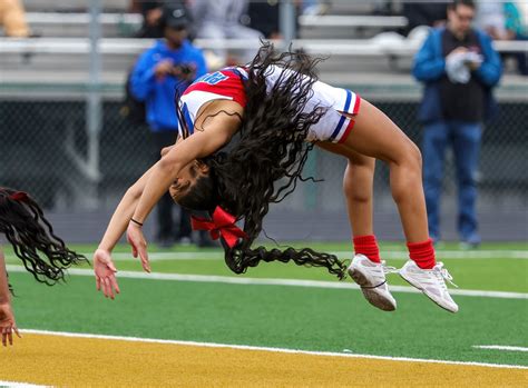 Look View Best High School Sports Photos From October By Photographers