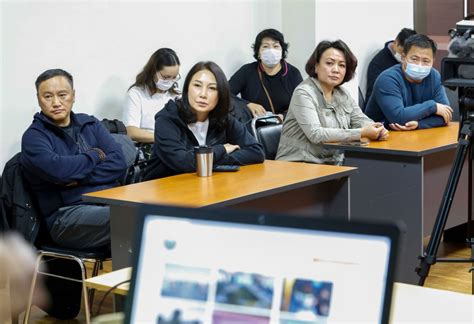 Ариун цэврийн байгууламжийн угсралтын ажилтай танилцах нь ард түмэнд ГОЁ харагддаг цаг өнгөрсөн