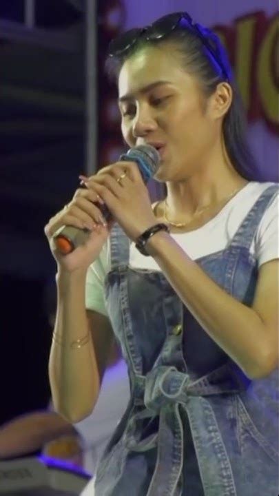 น้ำตาหล่นบนเขื่อนลำปาว หงสาประภาพร นางเอกใหม่ คำผุนร่วมมิตร Youtube