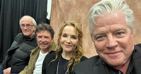 Elenco De “de Volta Para O Futuro” Se Reúne E Compartilha Fotos Rock