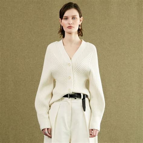 올해의 트렌드 올드머니 룩 감도 깊은 취향 셀렉트샵 29cm 의상 가을