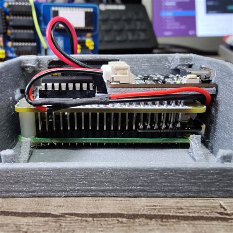 Raspberry Pi Drives Sidecar Internet Access For Psion Pda Toms