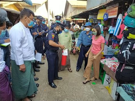 လက်ပံတန်းမြို့နယ်တွင် မီးဘေးအန္တရာယ် ကြိုတင်ကာကွယ်ရေးအတွက် မြို့မဈေးကြီးအတွင်း ဈေးရုံများအား