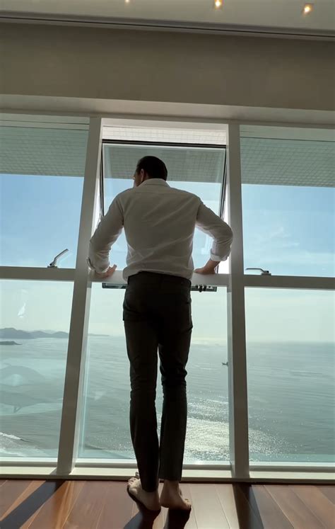 Diego Wantowskys Feet