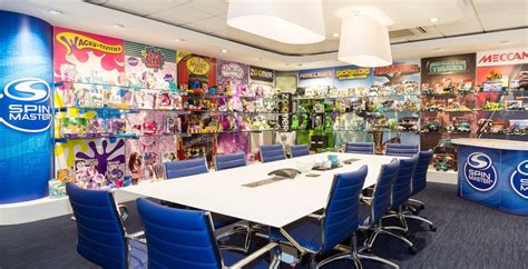 Spin Master Uk Showroom 2bp Spin Master Uk Showroom Design Highlights And Product Display 2bp