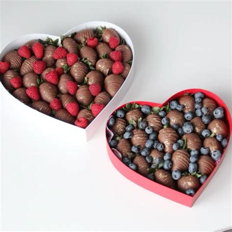 клубника в шоколаде