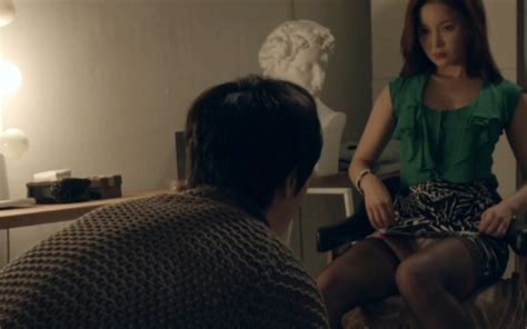 密爱第一集 富婆利用自己的姿色，成功拿捏小鲜肉资源下载 下载狗工具