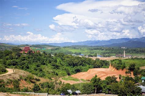 【ミャンマー国境の町】2013僕達の3500km2人旅【3】 Lkjp